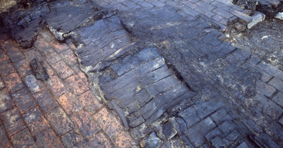 Discovering the archaeology of the Great Fire of London | MOLA