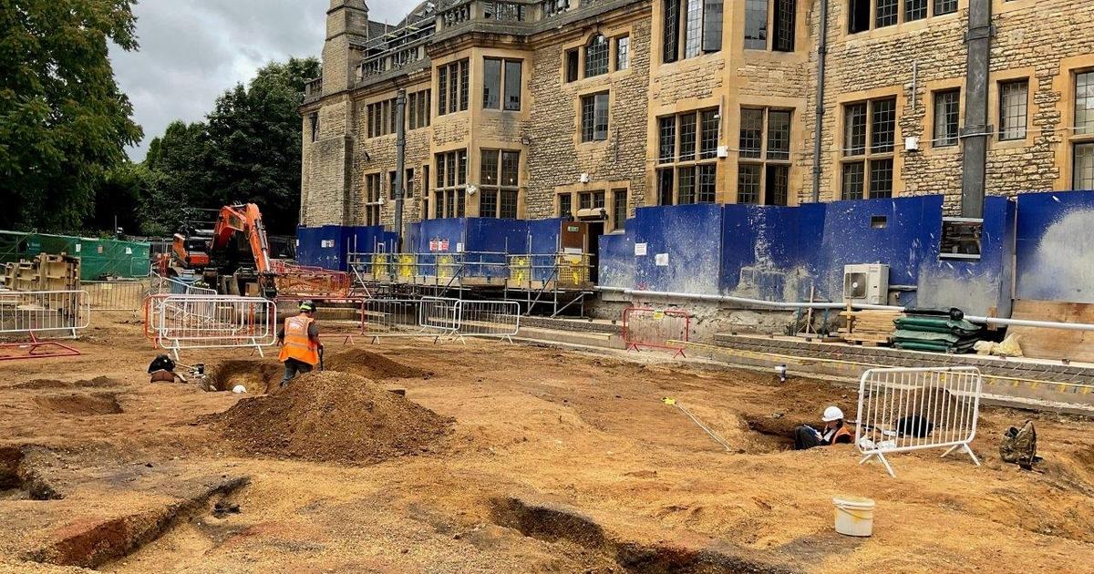 Ramparts and records - English Civil War defences uncovered in Oxford ...